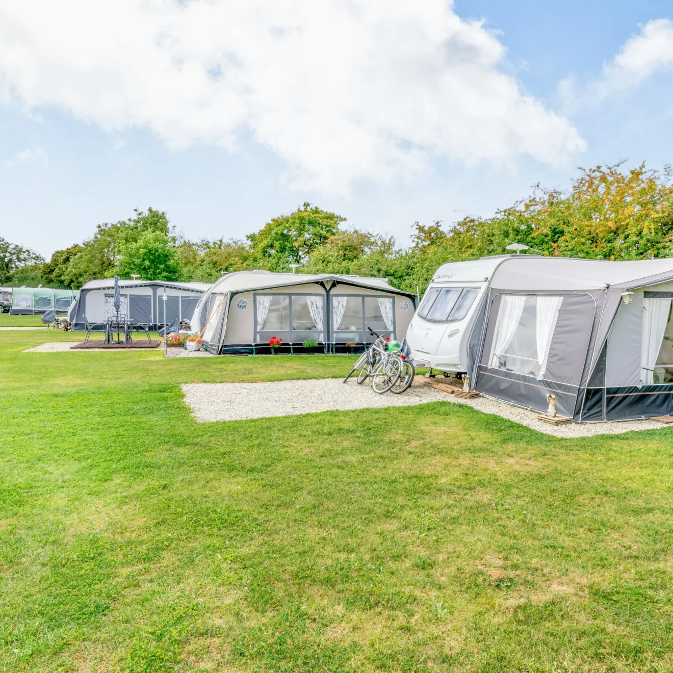 Seasonal Pitches - York Meadows